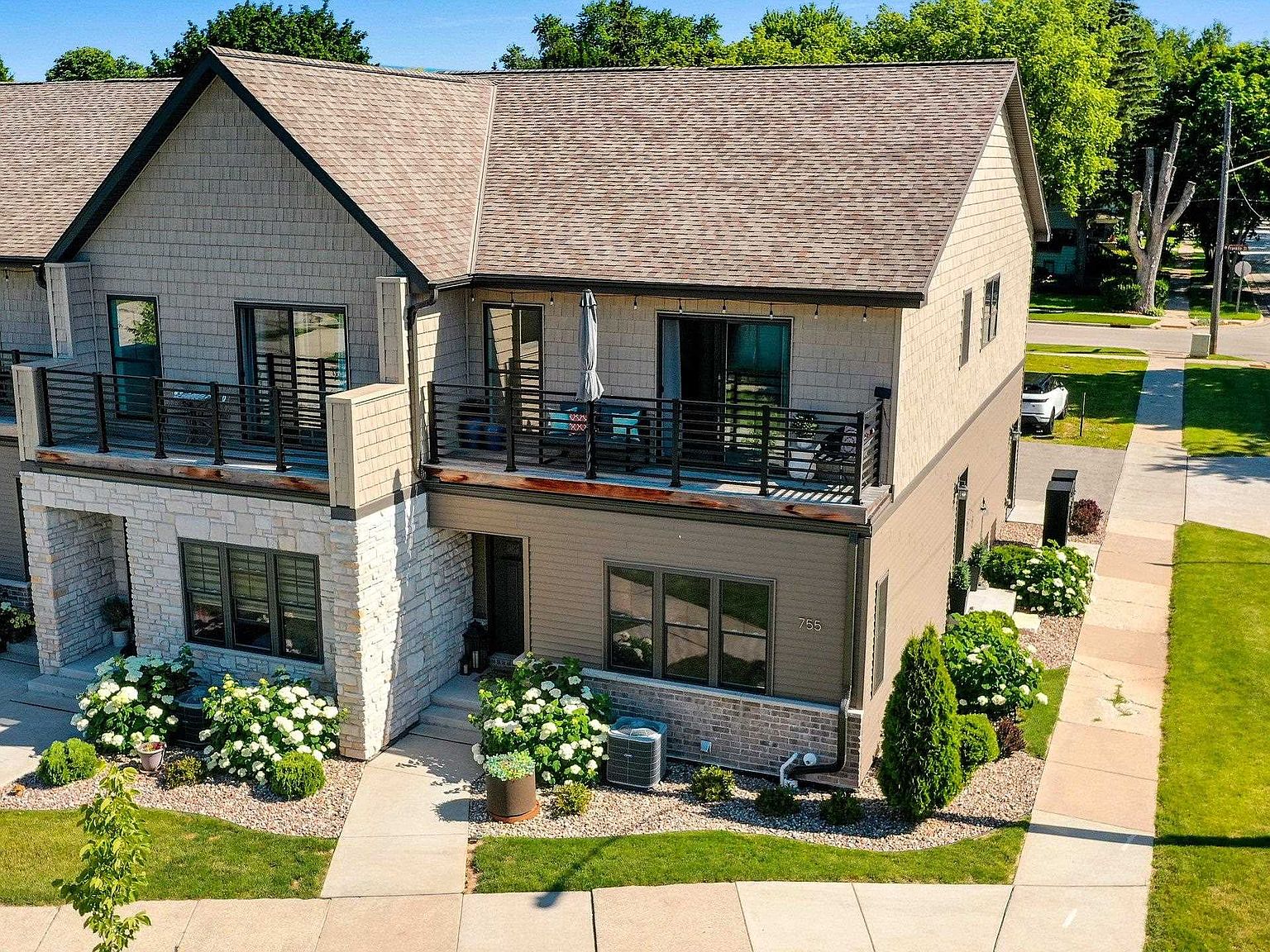 755 William St #6, De Pere, WI 54115 | Zillow