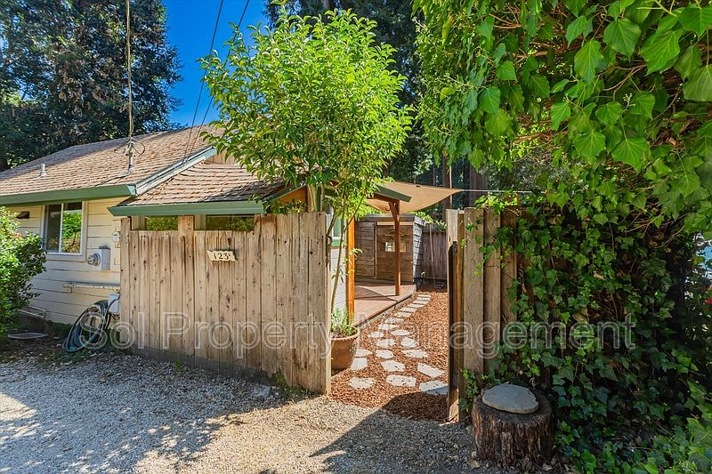 123 Beth Dr #A, Felton, CA 95018 | Zillow