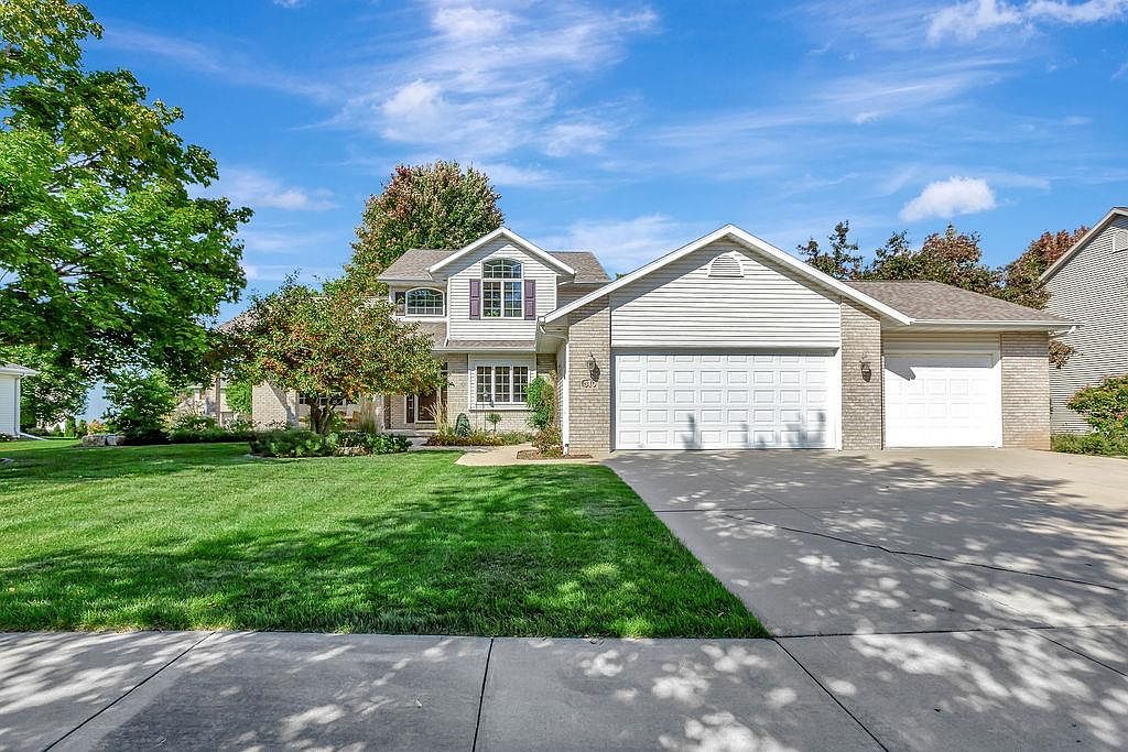 310 E Apple Creek Rd, Appleton, WI 54913 | MLS #50281315 | Zillow