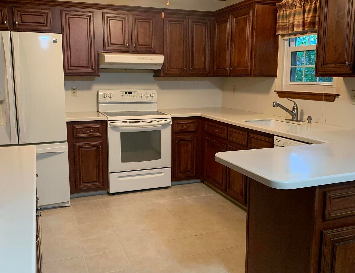 573 Davids Court, Lakewood, NJ 08701 | Zillow