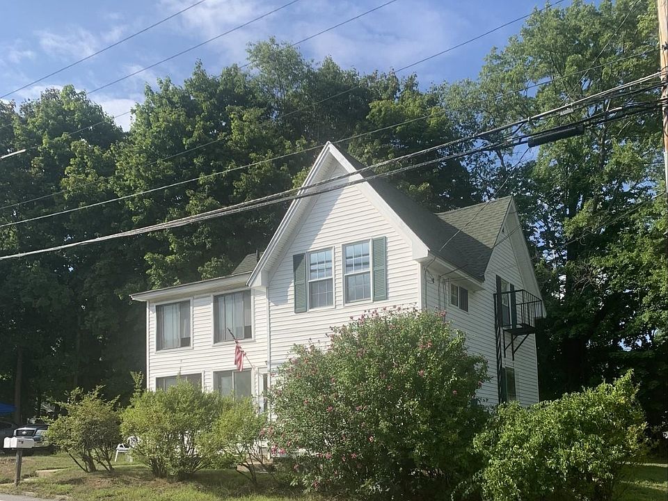 4 Saint Anselm Drive, Goffstown, NH 03045 | Zillow