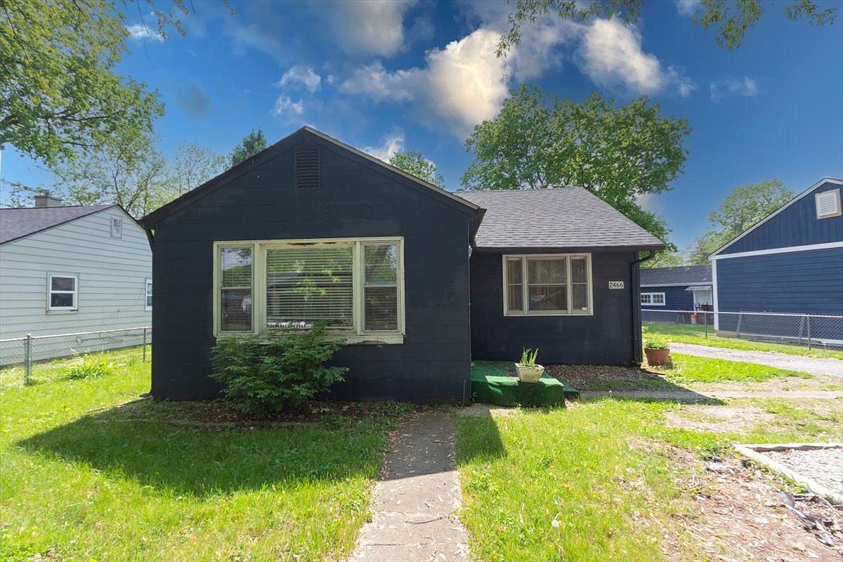 2466 N Goodlet Ave, Indianapolis, IN 46222 | Zillow