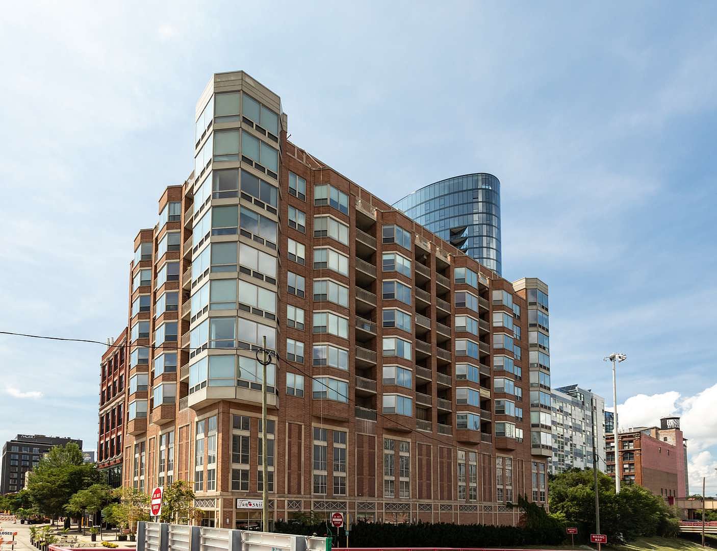 720 W Randolph St APT 603, Chicago, IL 60661 | Zillow