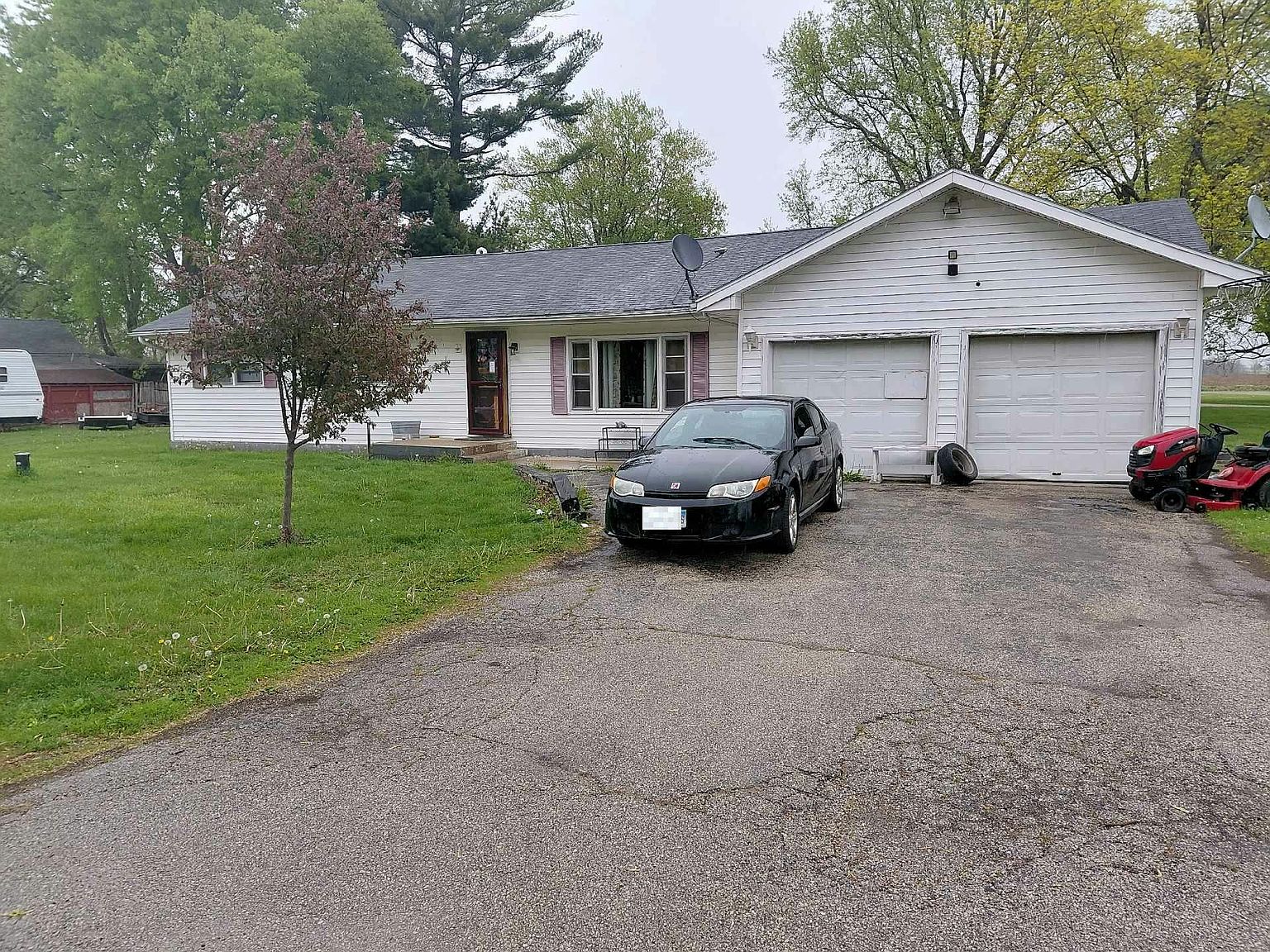 1053 Moss St, Gilson, IL 61436 | Zillow