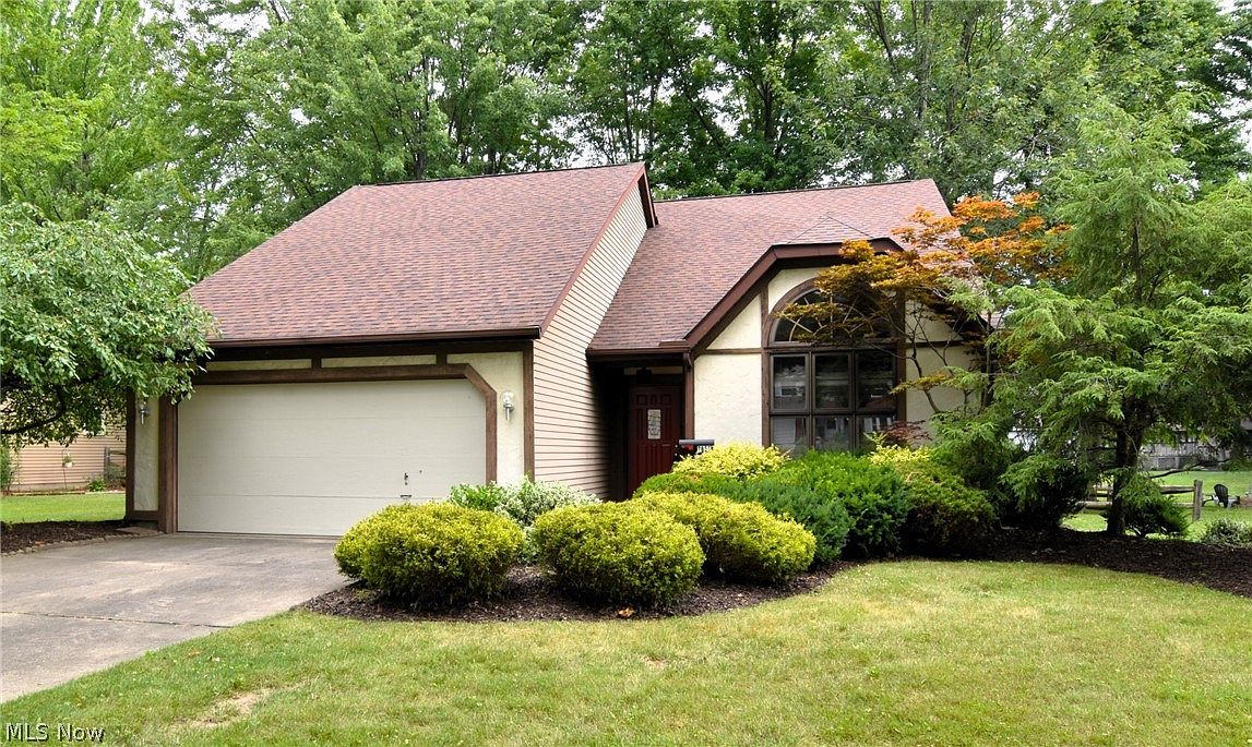 7655 Bellflower Rd, Mentor, OH 44060 | Zillow