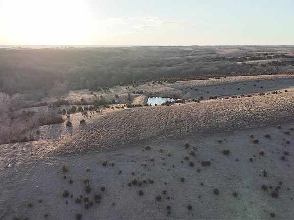 0 Willow Ave, Thayer, IA 50254 | Zillow