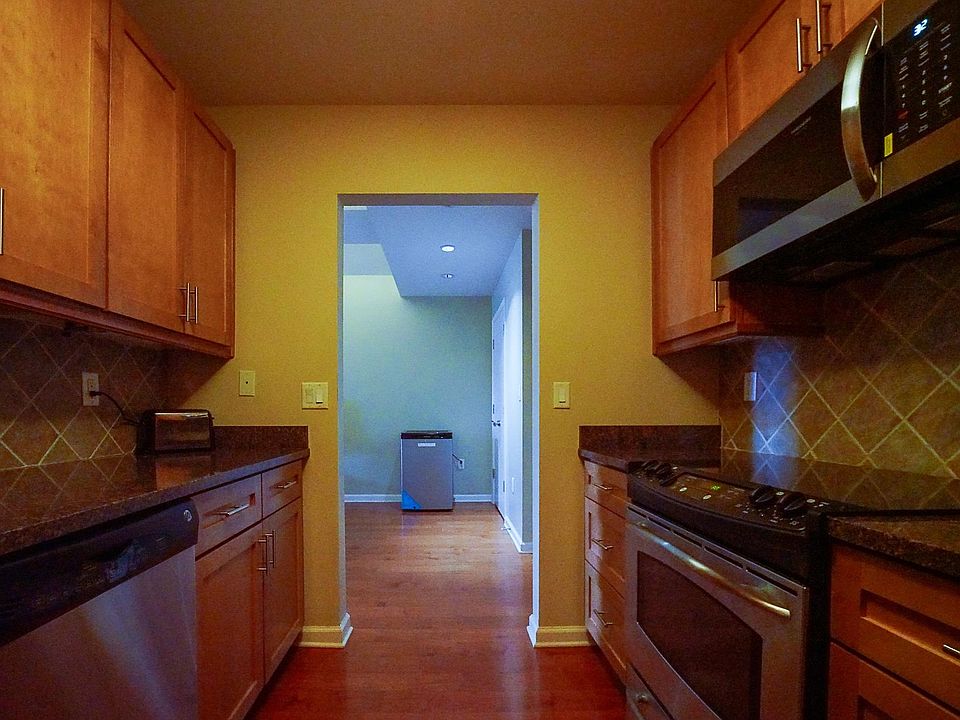 Shrine Building Apts - 66 Monroe Ave Memphis TN | Zillow