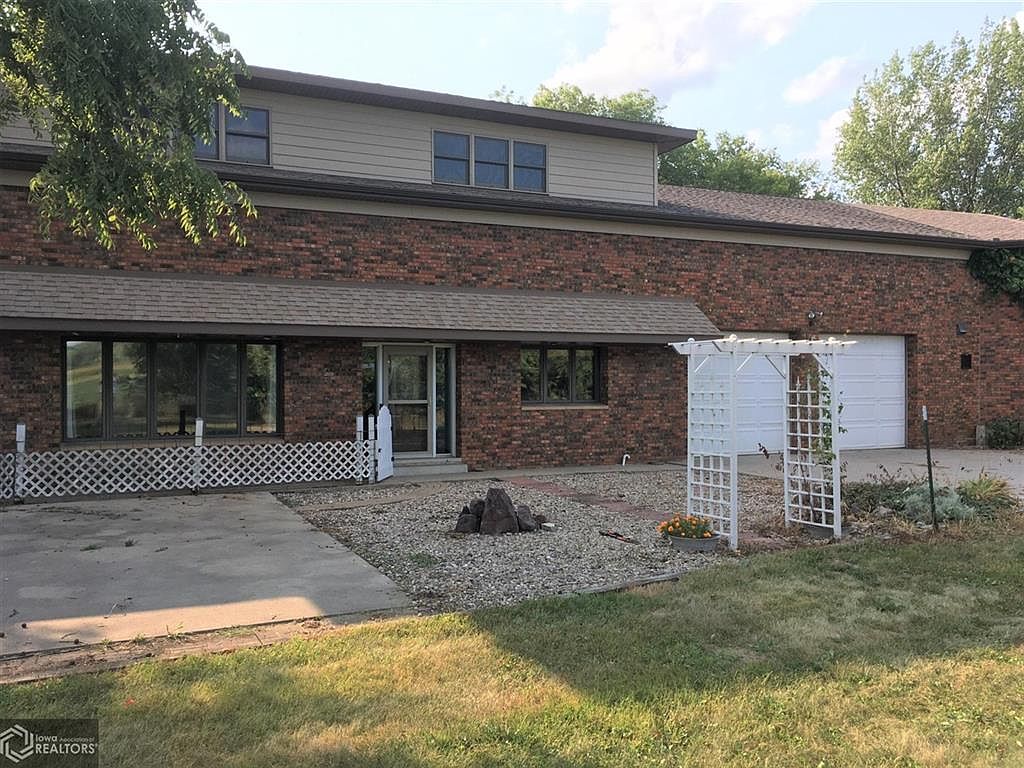 4021 460th Ave, Emmetsburg, IA 50536 | Zillow