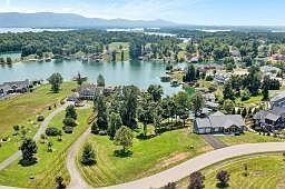 38 Compass Cove Cir, Moneta, VA 24121 | Zillow