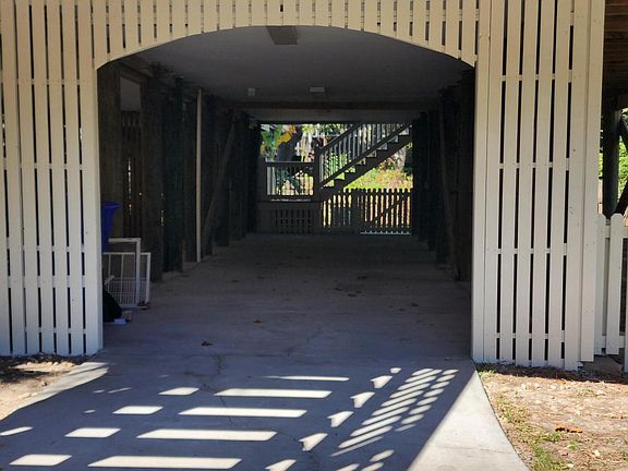 1624 Wigeon Ln, Charleston, SC 29412 | MLS #22028370 | Zillow