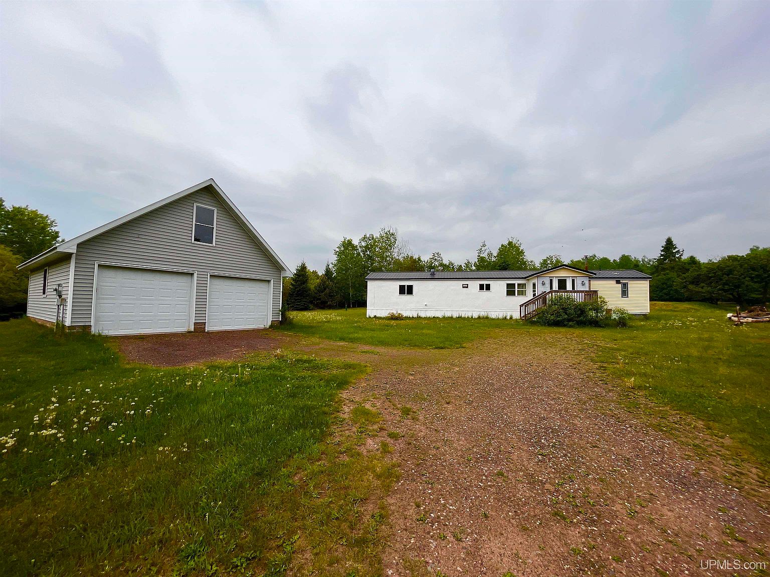 40011 Lower Worham Rd, Chassell, MI 49916 | Zillow
