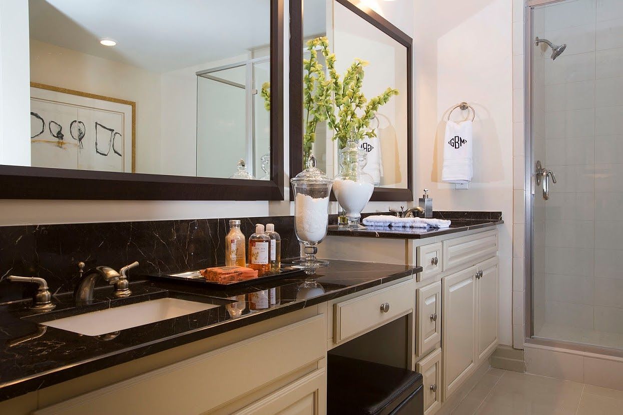 2929 Westheimer Rd APT 319, Houston, TX 77098 | Zillow