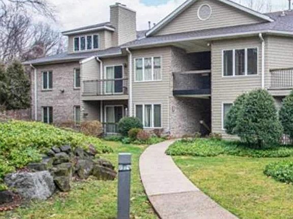 3 Parkside Ter, Woodland Park, NJ 07424 | Zillow