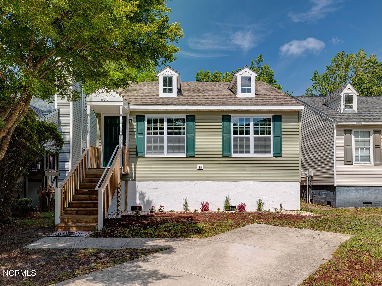 608 Varsity Drive, Wilmington, NC 28403 | Zillow