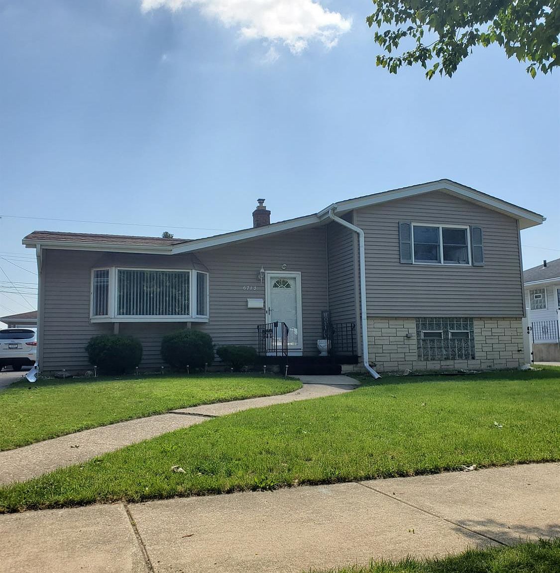 6713 Kentucky Ave, Hammond, IN 46323 | Zillow