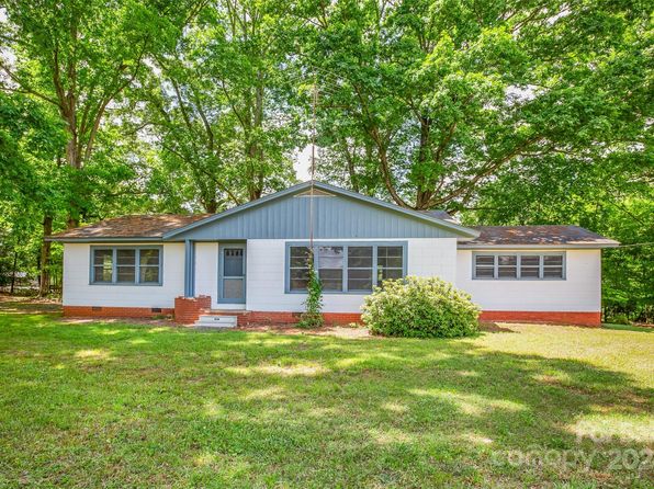 Lake Tillery - Norwood NC Real Estate - 37 Homes For Sale | Zillow