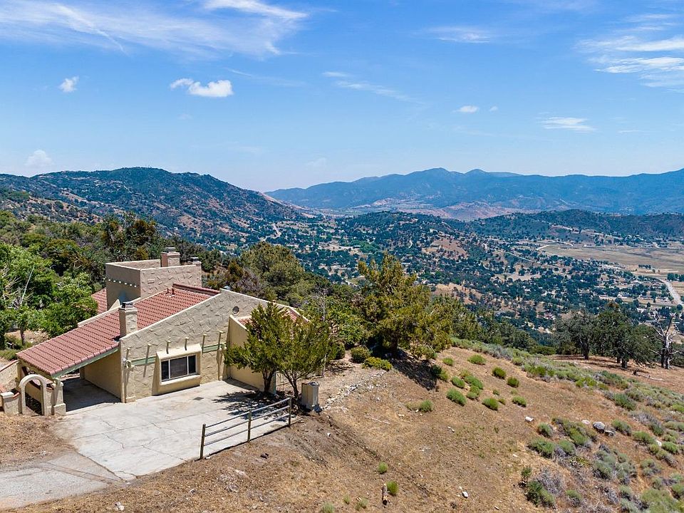 24960 Paramount Dr, Tehachapi, CA 93561 | MLS #9987487 | Zillow