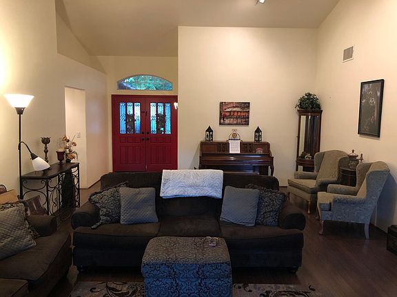 9230 N Concord Dr, Fresno, CA 93720 | Zillow