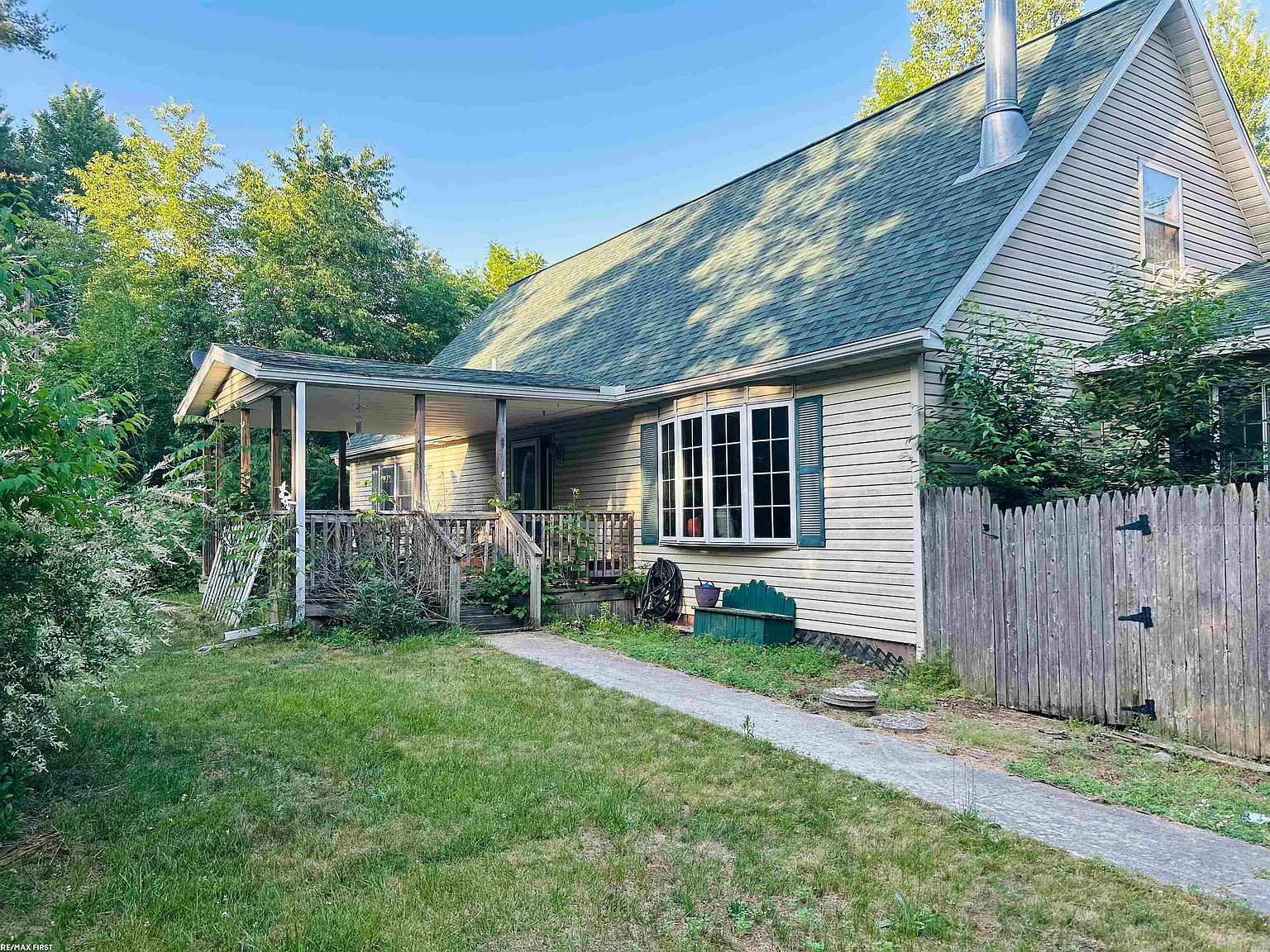 6553 Mayville Rd, Clifford, MI 48727 | Zillow