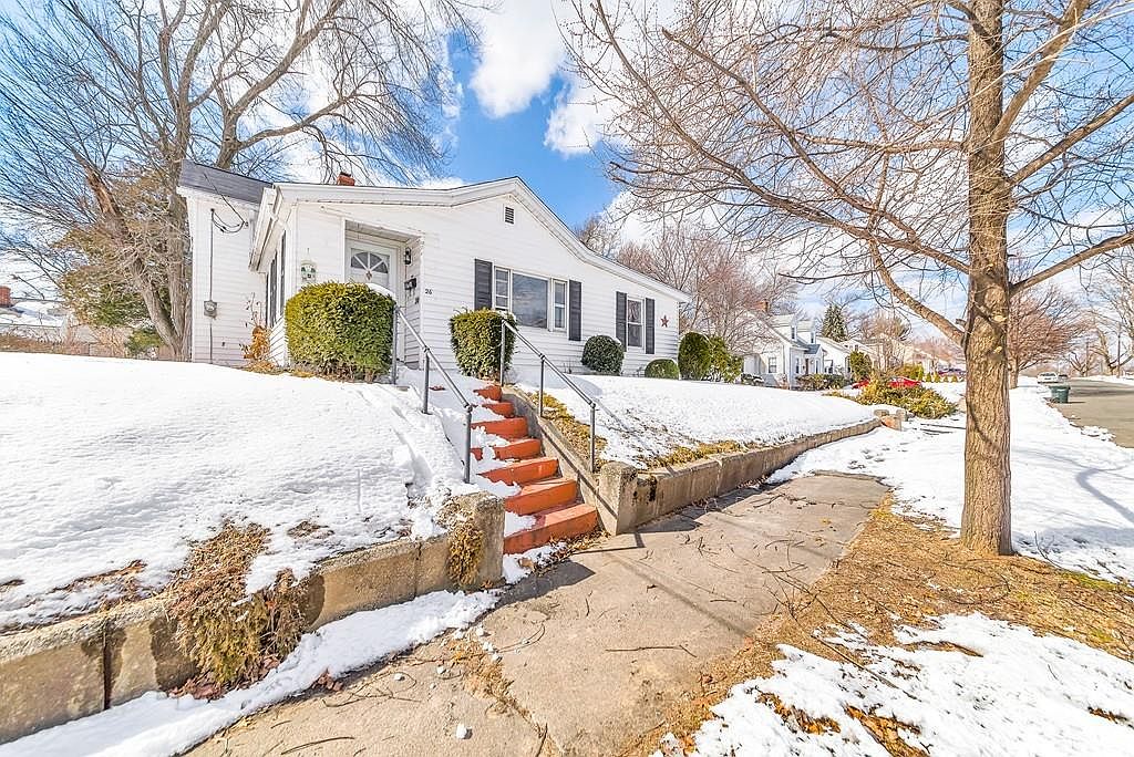 26 Lancaster St, Springfield, MA 01118 | Zillow