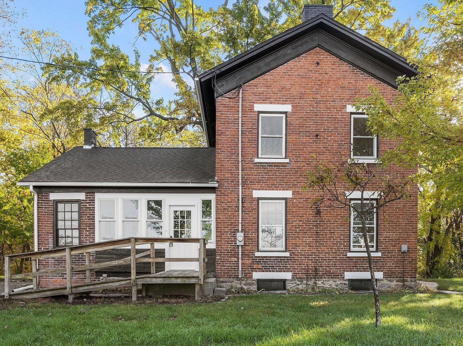 6377 County Road 7, Garrett, IN 46738 | Zillow