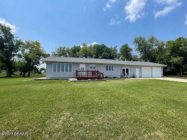867 7th Ave NE, Thompson, ND 58278 | Zillow
