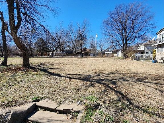 548 N Kickapoo Ave #15, Shawnee, OK 74801 | MLS #1050325 | Zillow