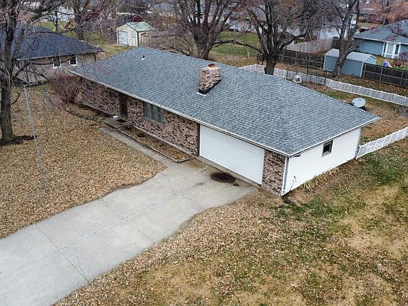 102 Willow Ln, Bendena, KS 66008 | Zillow