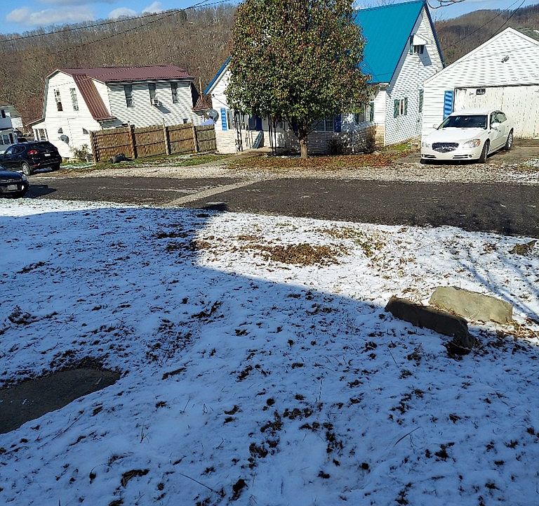 34 Etna St, Pine Grove, WV 26419 | MLS #131870 | Zillow