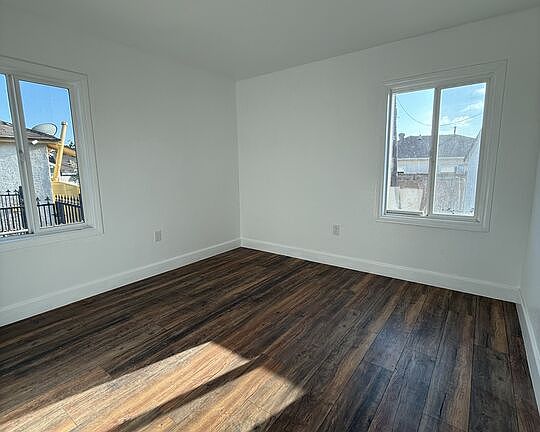 11003 Ruthelen St, Los Angeles, CA 90047 | MLS #25566147 | Zillow