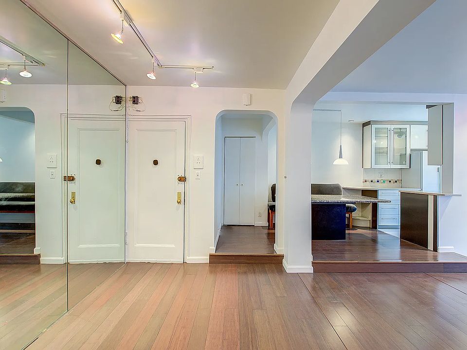 69-11 Yellowstone Blvd APT B5, Forest Hills, NY 11375 | Zillow