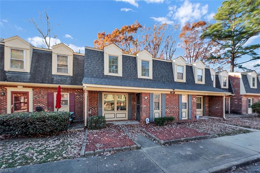 395 Circuit Ln UNIT C, Newport News, VA 23608 | Zillow