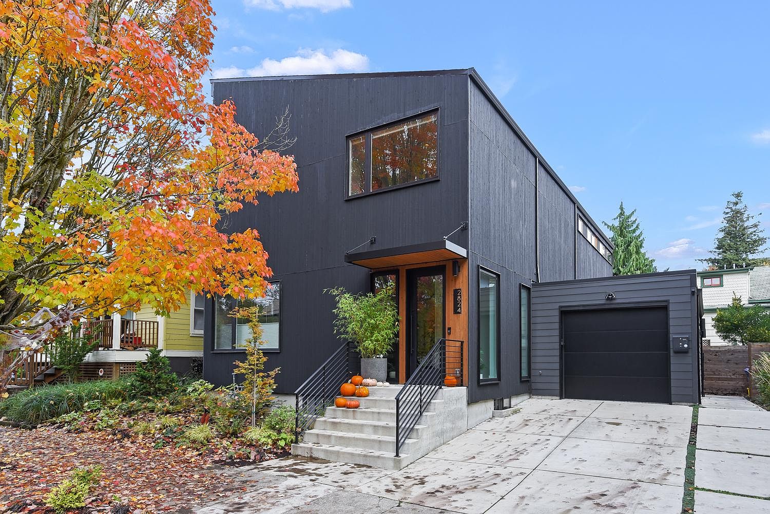 2824 SE 18th Ave UNIT A, Portland, OR 97202 | Zillow