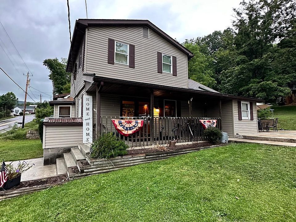 14864 Main St Wellersburg Pa 15564 Mls Pass2000154 Zillow