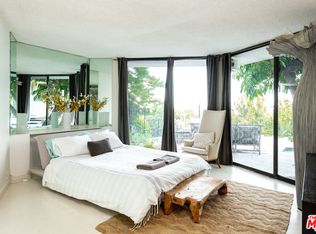 960 Stradella Rd, Los Angeles, CA 90077 | Zillow