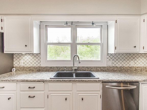 310 Cherokee Dr, Blacksburg, VA 24060 | Zillow