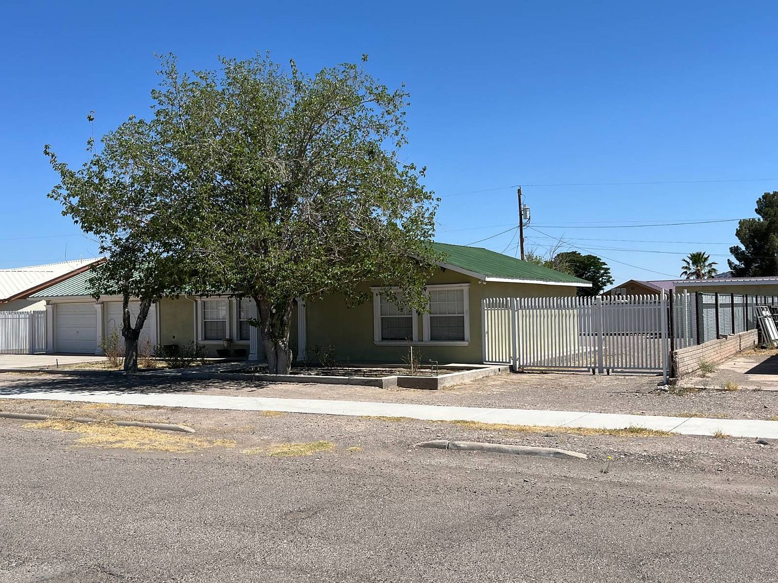 408 E Bledsoe Blvd #7-10, Presidio, TX 79845 | MLS #11279005 | Zillow