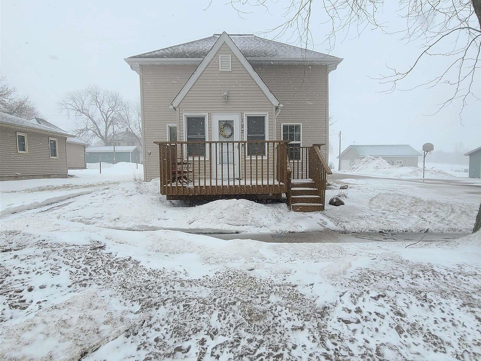 102 Main St, Little Rock, IA 51243 | Zillow