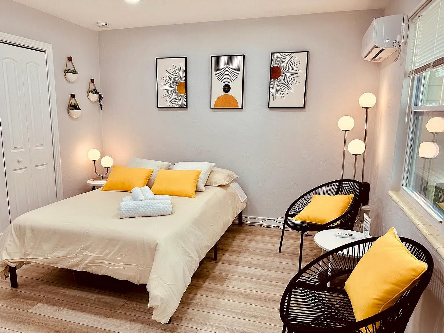 2001 2nd St S #C, Saint Petersburg, FL 33705 | Zillow