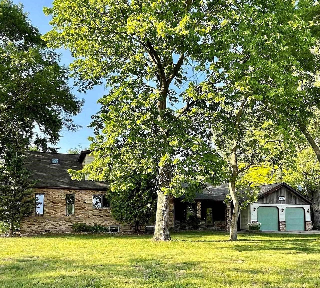 5243 Courtney Birch, Montrose, MI 48457 | Zillow