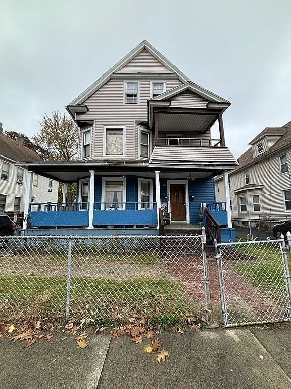 568 Armory St, Springfield, MA 01104 | Zillow