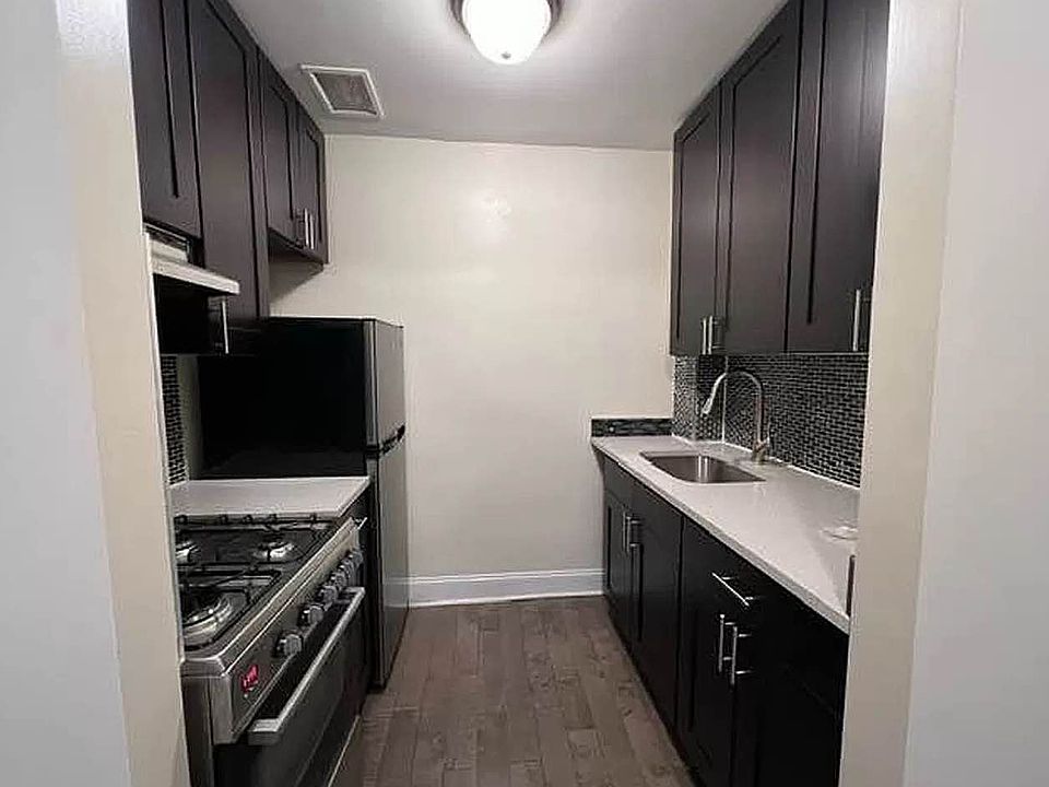 400 E 21st St APT 2C, Brooklyn, NY 11226 | Zillow