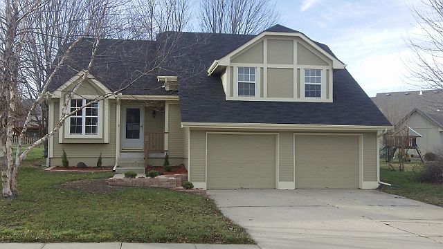 406 Huntington Ct Greenwood Mo 64034 Zillow