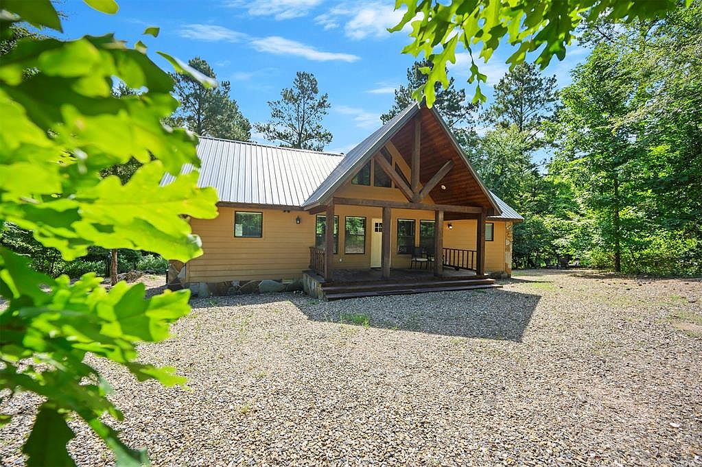 204 Eagle Mountain Trl, Broken Bow, OK 74728 | MLS #1184176 | Zillow