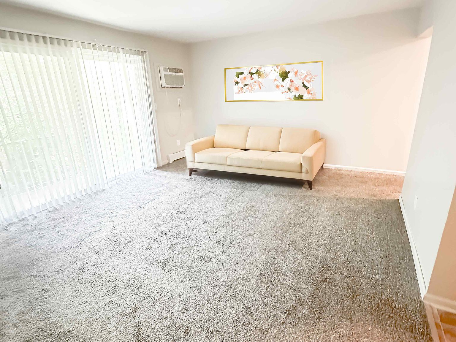 23407 Fenkell Ave APT D5, Detroit, MI 48223 | Zillow