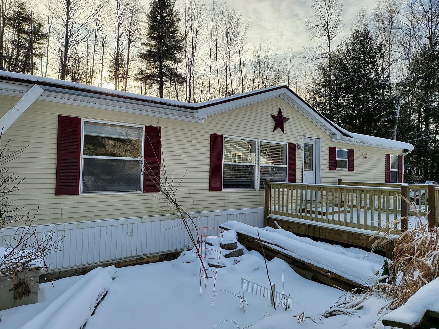 89 Cherrywood Drive, Barre, VT 05641 | Zillow