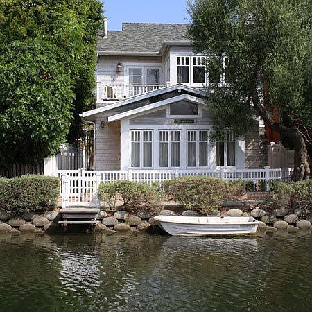 437 Linnie Canal, Venice, CA 90291 | Zillow