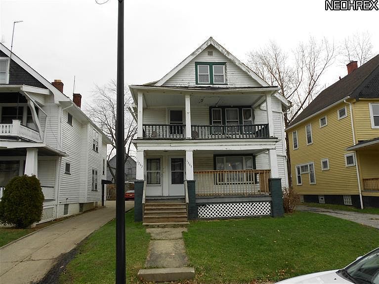1267 E 141st St, East Cleveland, OH 44112 | Zillow