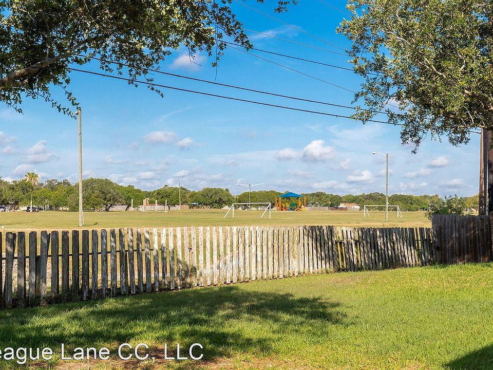 Ridgeway Townhomes On Burnham Drive - 5501 Burnham Dr Corpus Christi TX ...