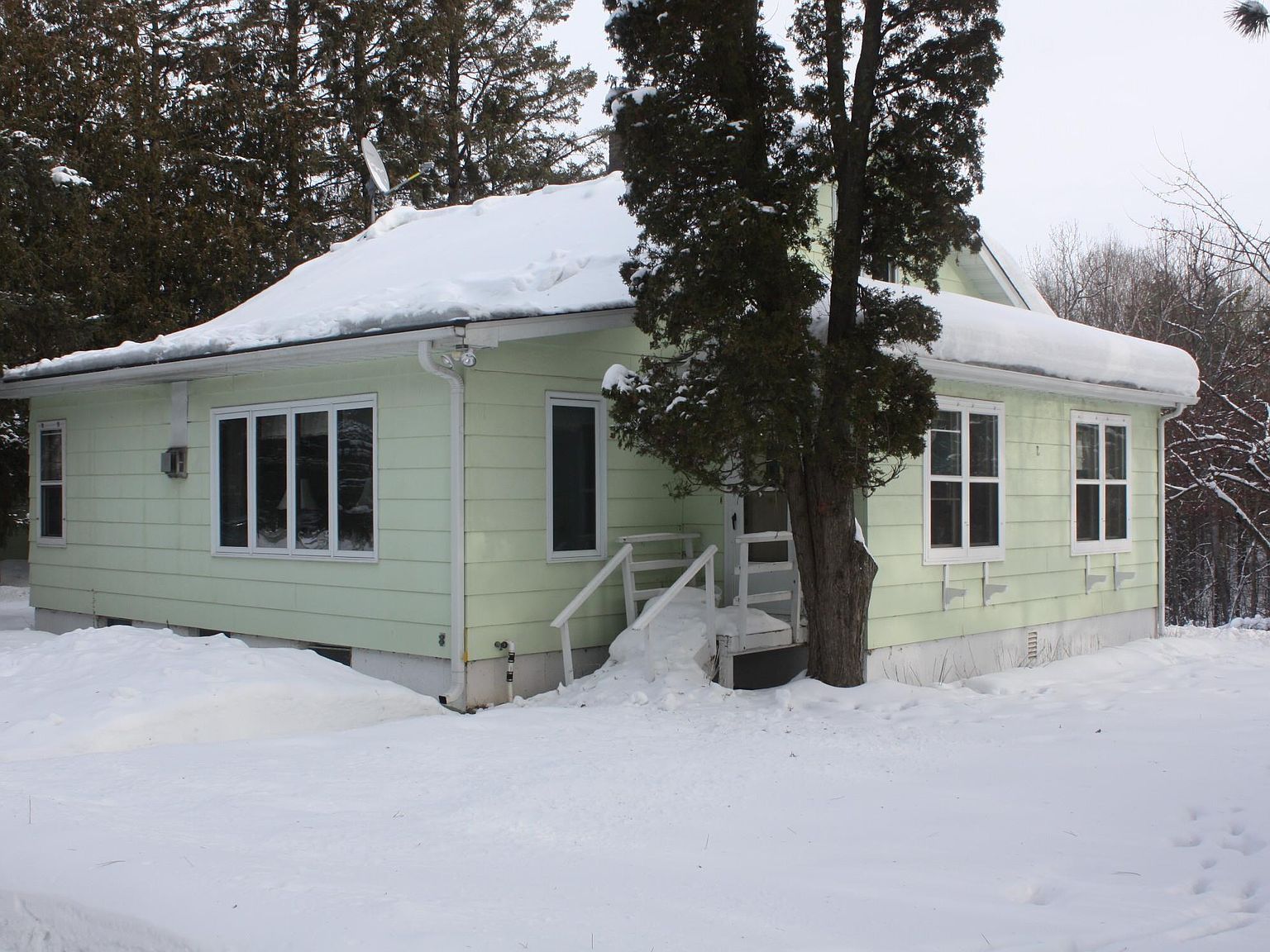 9545 E Us Highway 2, Poplar, WI 54864 | Zillow